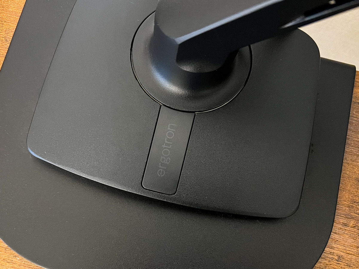 エルゴトロンMXVデスクモニターアーム長期レビュー｜LXとの違いや取り付け方法も解説 | コビガジェライフ